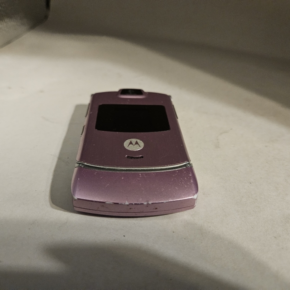Motorola | Other | Vintage Motorola Razr V3m Phones Pink Phone Parts ...